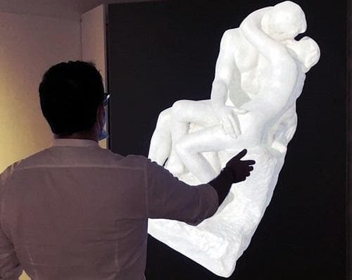 Il bacio di Rodin diventa un ologramma 3D interattivo grazie all ...